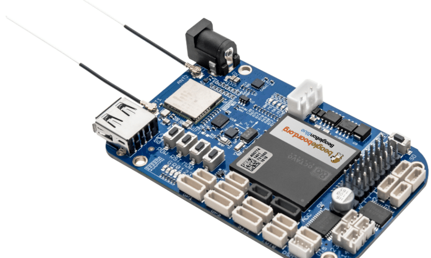 Lançamento da BeagleBone Blue, para robótica - Embarcados