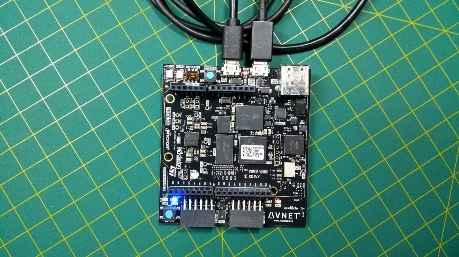 MiniZed - Um ARM+FPGA para IoT - Embarcados