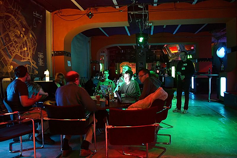 Hackerspaces: O que são? Onde ficam? Como funcionam? - Embarcados