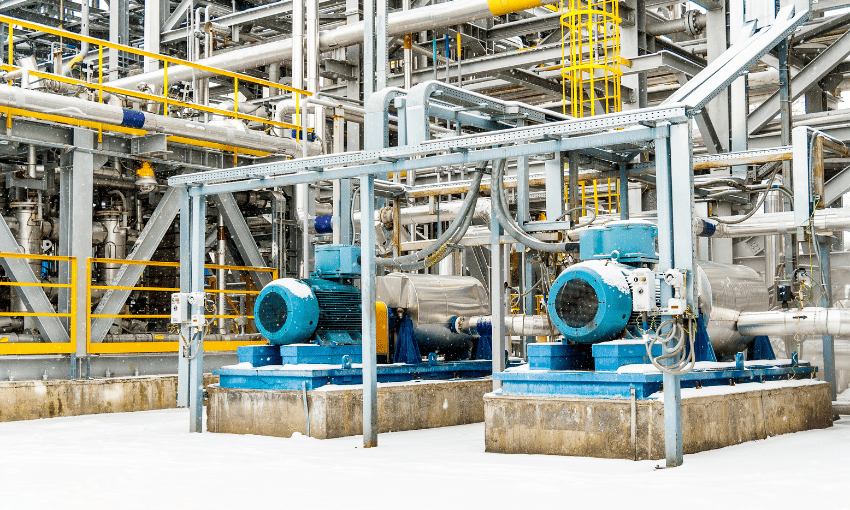 Como otimizar a eficiência energética nos sistemas de produção fabril ...